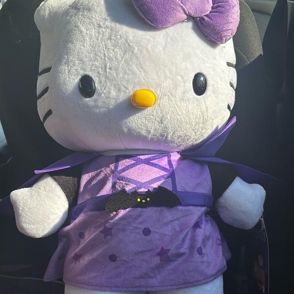 Hello Kitty | Holiday | Hello Kitty Halloween Greeter | Poshmark